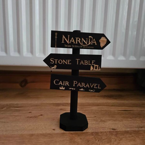 Personalized Standing Wood Arrow Signpost, Laser Engraved, Fantasy ...