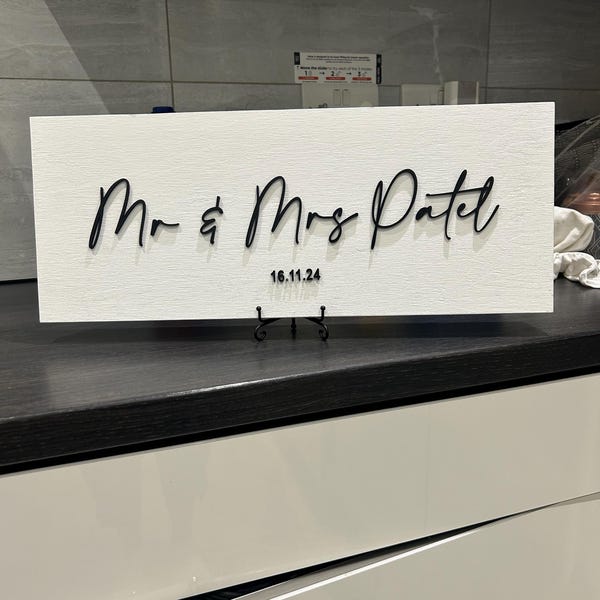 Top Table Wedding Sign, Mr & Mrs Wedding Centrepiece With 3D Names ...