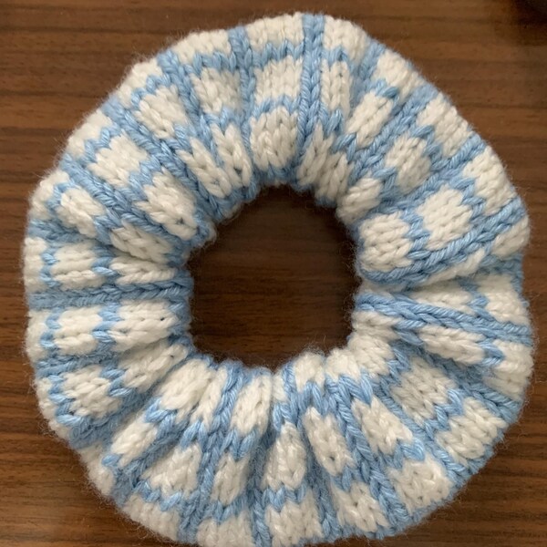 Checkered Scrunchie PDF Knitting Pattern | Carrie Scrunchie, Knit Hair ...