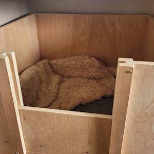Whelping Box 90 Cm X 90 Cm With 30 Cm High Walls. Birthing Box Wooden ...