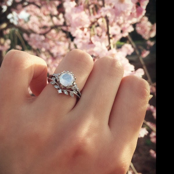 Evanthe Moonstone Engagement Ring, Vintage Floral Moonstone Ring ...