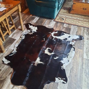 Rodeo Natural Tricolor Cowhide Rug Size M/L/XL APPROX 5x6/6x7/7x7 FT - Etsy
