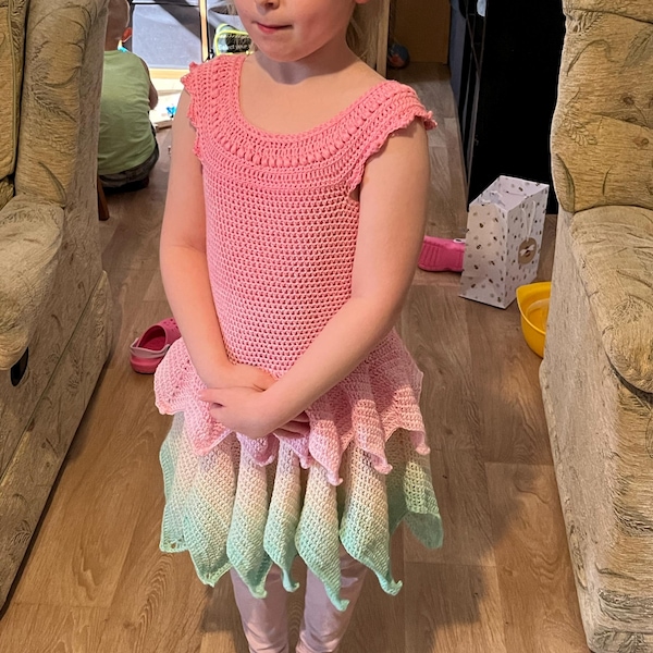 Pink Rose- C/A029 - Gradient Cake Yarn, Ombre Yarn Cake, Colour Change ...