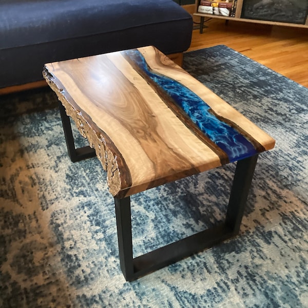 Custom Epoxy Resin Wood River Table, Design Live Edge Dining Table ...