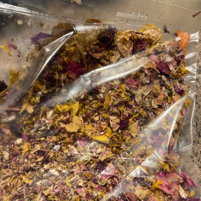 Wedding Confetti, Biodegradable Confetti, Dried Flowers, Flower Petals ...