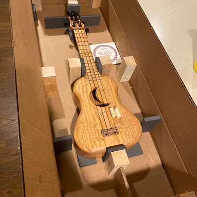 Custom Baritone Ukulele - Etsy