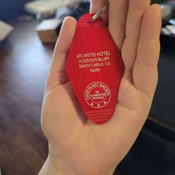 Custom Retro Motel Key Fob, YOUR CUSTOM TEXT, Custom Keychain ...