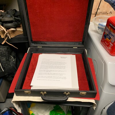 The Framed Fugitive: A Bloodhound Mysteries Physical Case File murder ...