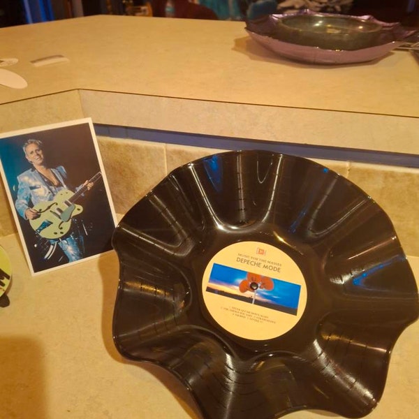 Metallica - Master of Puppets Record Bowl [BLACK 12" Vinyl] - Etsy