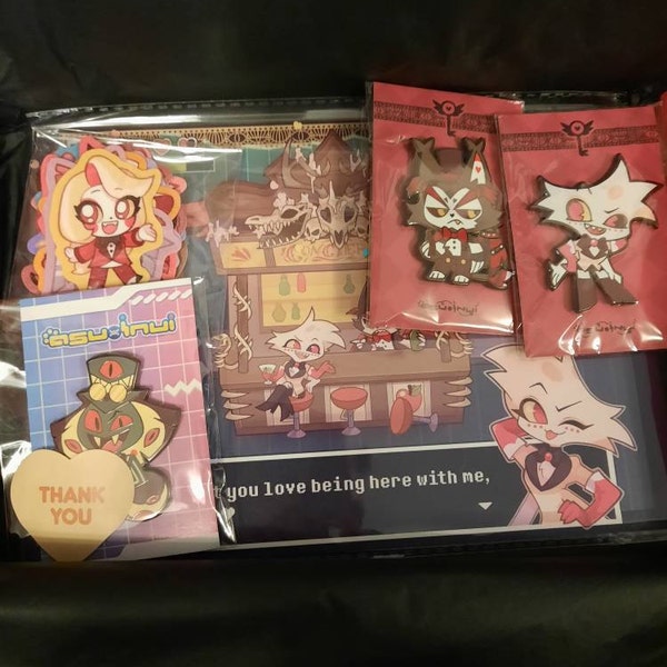 Dungeon Meshi Buttons - Etsy