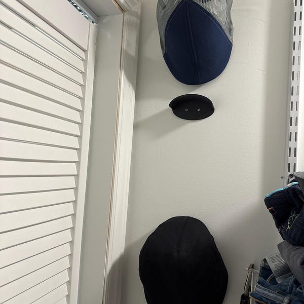 3D Printed Flat Cap Wall Mount: Scally Cap Hanger - Etsy
