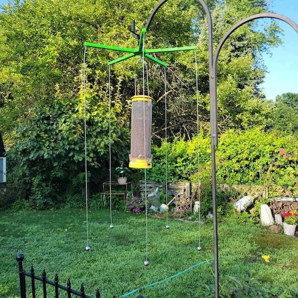 Protect Your Bluebird House From House Sparrows! Model SBG-BBHF for ...