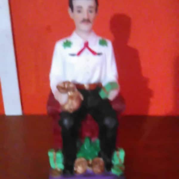 Jesus Malverde' Sentado Folclórica Y Tradicional 6 Inch Statue Resin ...