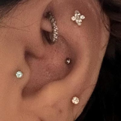 ASTM F136 Pear Star Titanium Conch Earring, Conch Labret, Internally ...