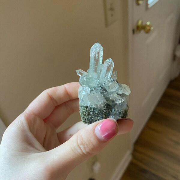 Heart Stand Crystal Holder Stands for Crystal Display Medium Acrylic ...