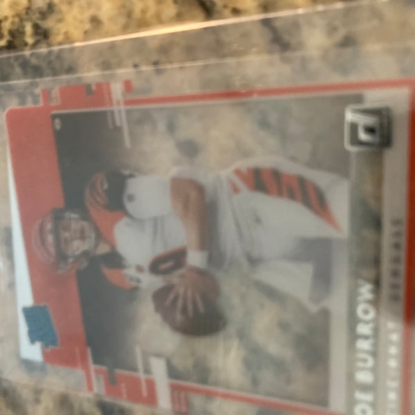 Joe Burrow Rookie Card 2020 NFL Panini Prizm Refractor PSA Graded 10 ...