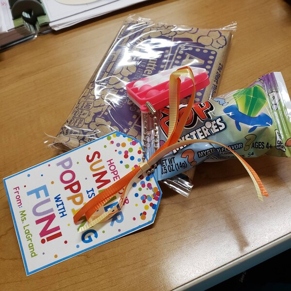 Hope Your Summer is Popping With Fun Tags End of School Year Gift Tags ...