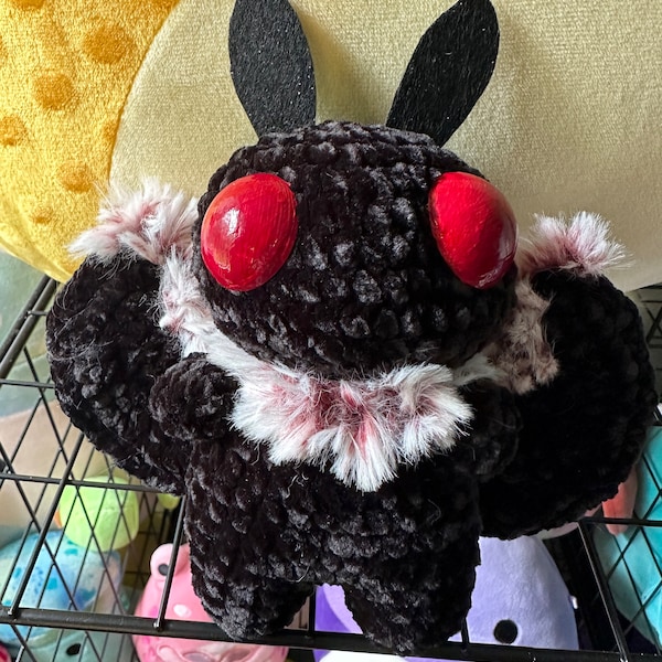 PDF Digital Pattern- Mothman - Etsy