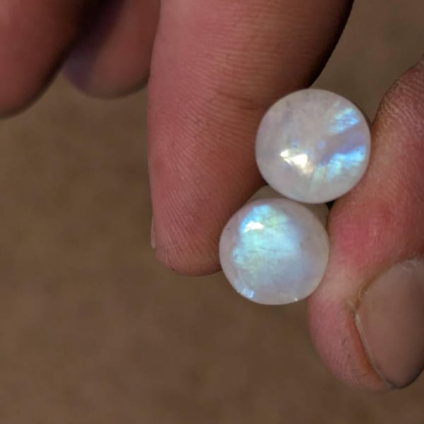 Pink Organic Gemstone Pincher Good Quality Handmade Item Carving Custom ...