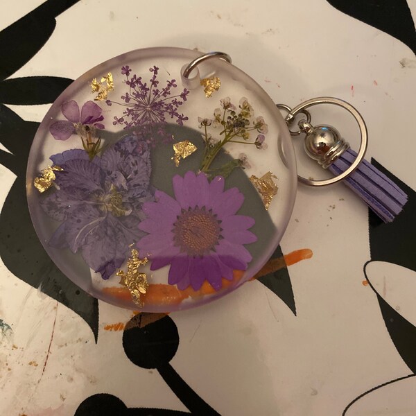 Keychain, Floral Keychain, Gift for Her, Pressed Flower Keychain ...