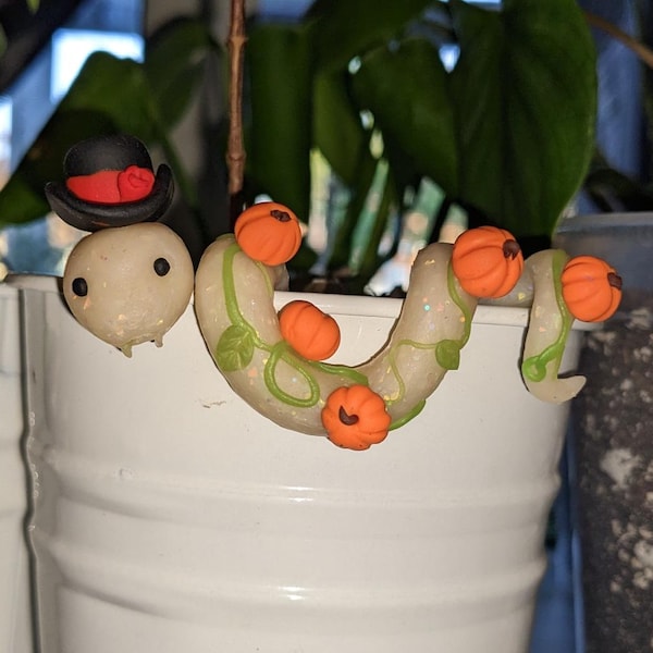 Flower Pot Snake Buddy, Blueberry Hand-crafted Clay Sculpture, Cute ...
