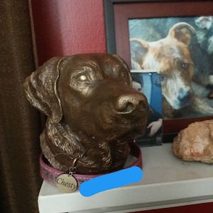 Black Lab Memorial Urn - Etsy