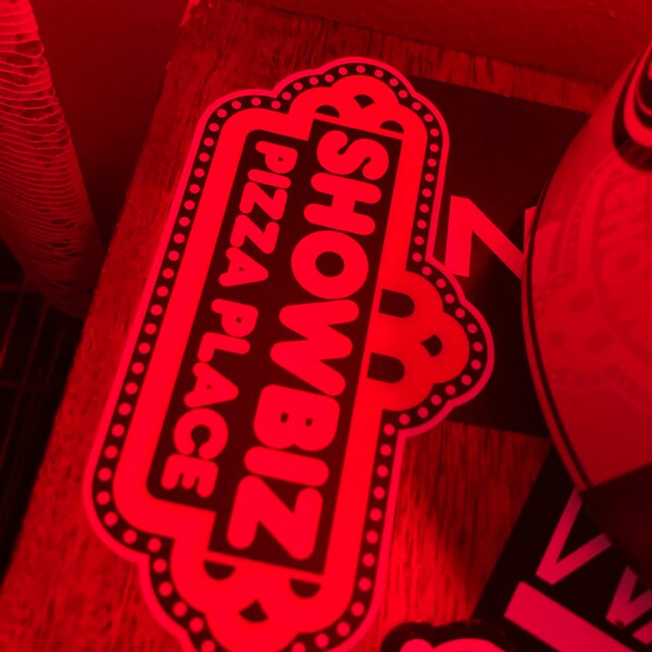 SHOWBIZ PIZZA PLACE Sticker Vinyl Weatherproof 80's 1980's Fast Food ...