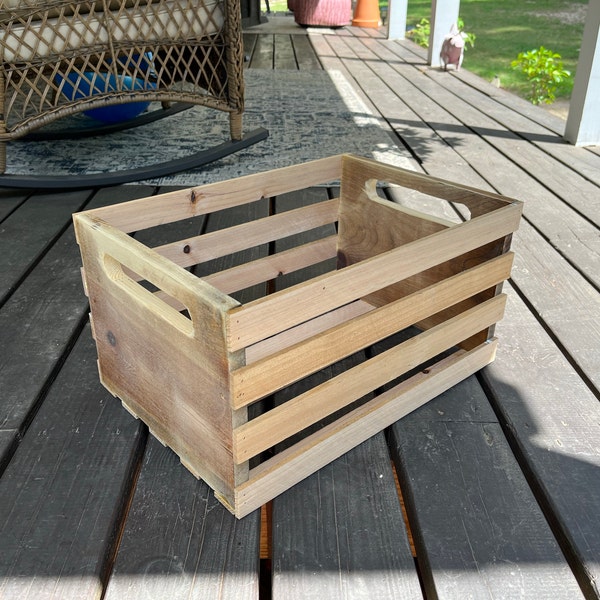 Build Plans for 2 Styles of Crates: 2 Crates From One 2x4 AND the Solid ...