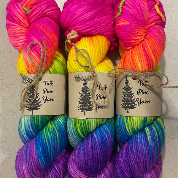 Hand Dyed Variegated Fluorescent Neon Rainbow Sock, Dk, Bulky, Super ...