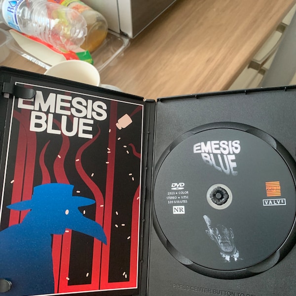 Custom DVD & Case, Fully Custom With Pics + Videos - Your Home Made ...