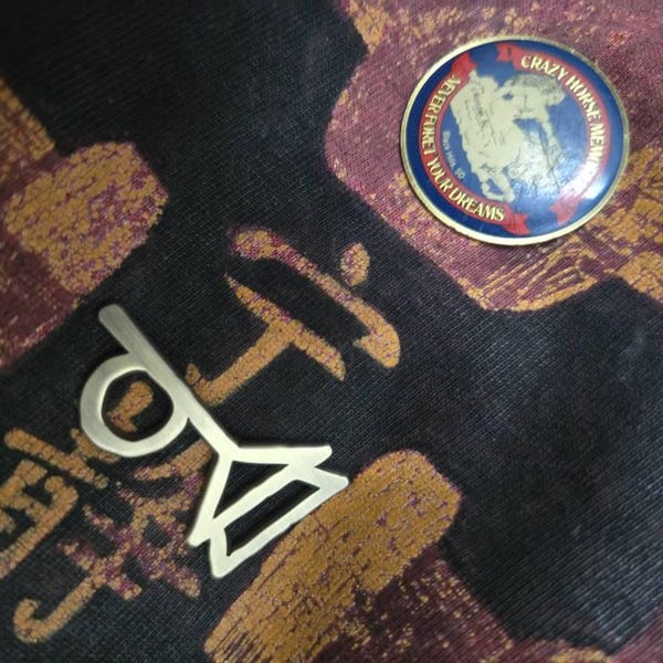 Thomas Pynchon - WASTE - Die Struck Enamel Pin - Tristero - Trystero - Etsy