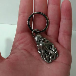 Octopus Keychain - Cephalopod Keychain, Octopus Jewelry, Marine Biology ...
