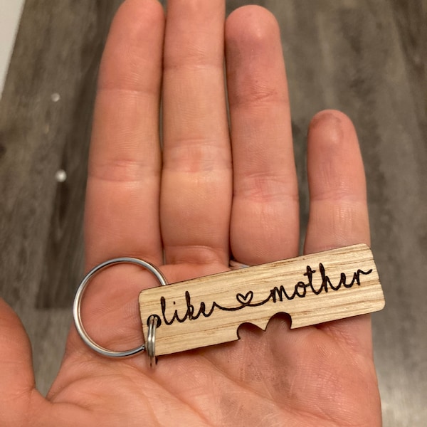 Mother Daughter Keychain Set: Engraved Wood, Heart Keychains - Etsy