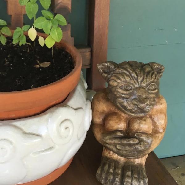 4 Faces Planter - Etsy