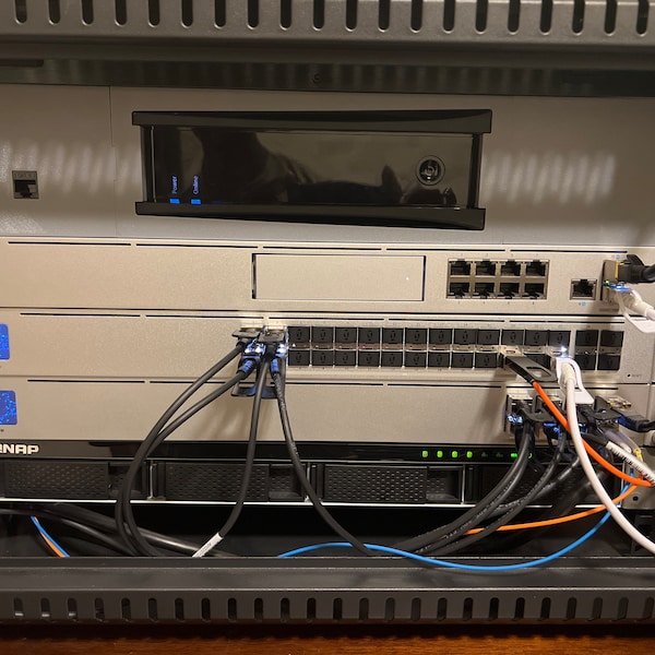 Hiltron or Spectrum E31T2V1 / E31N2V1 / E31U2V1 Cable Modem 2U Rack ...