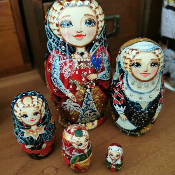 The Kiss Gustav Klimt Nesting Dolls Matryoshka Tree of Life Gustav Klimt Stacking Dolls - Etsy