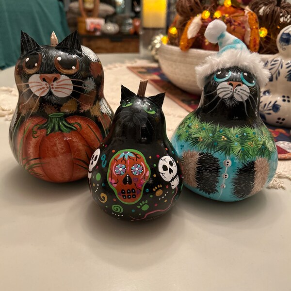 SANTA GOURD ORNAMENT, Americana Santa, Hand Painted, Dried Gourd, Gourd ...