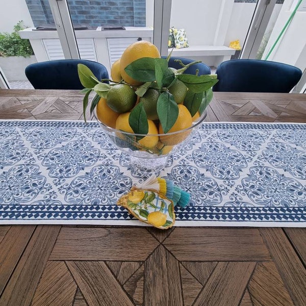 Merry Chrissy Tree, Oyster Shell Ornament Coastal Decor, Australian ...