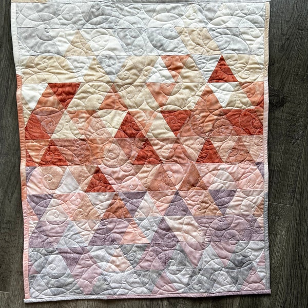 Triangle Fade Quilt Pattern - PDF Download - Etsy