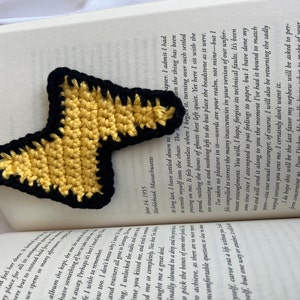 Crochet Lightning Bolt Brooch Pattern - Etsy