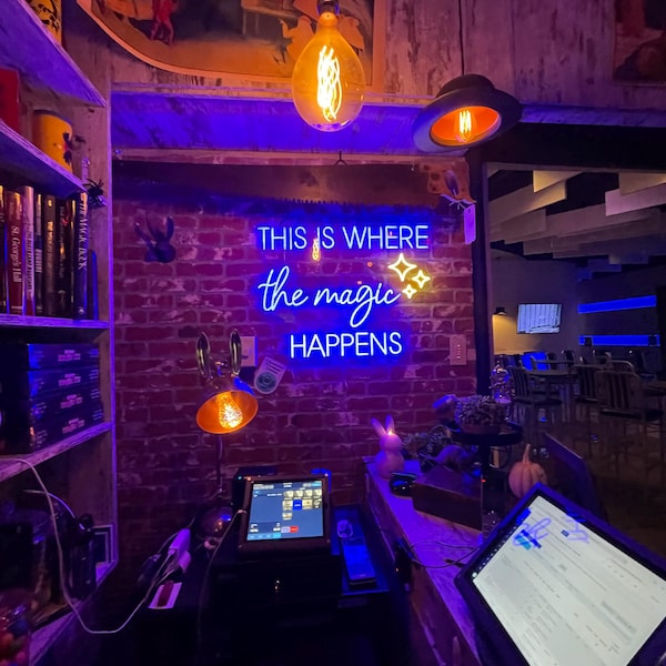 Tarot Card Neon Sign, Tarot Card Reader, Psychic Tarot Moon Stars Neon ...