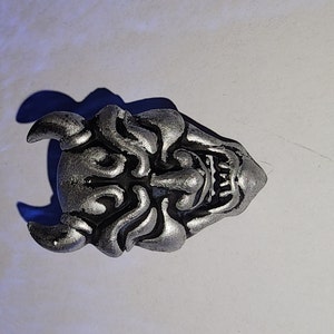 Fan Designed the Expanse Amos Oni Cosplay Pin - Etsy