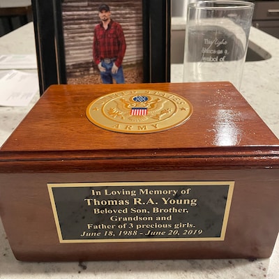 825 Elvis Adult Metal Cremation Funeral Urn - Etsy