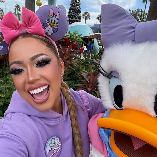 DAISY Duck - Etsy
