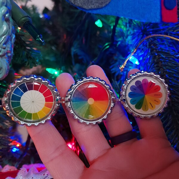 Color Wheel Keychain, Vintage Color Wheel Key Ring, Art Teacher Gift ...