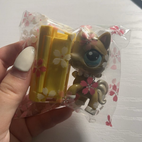 Littlest Pet Shop LPS Lot of 10 Pc Accessories in Gift Bag Random ...