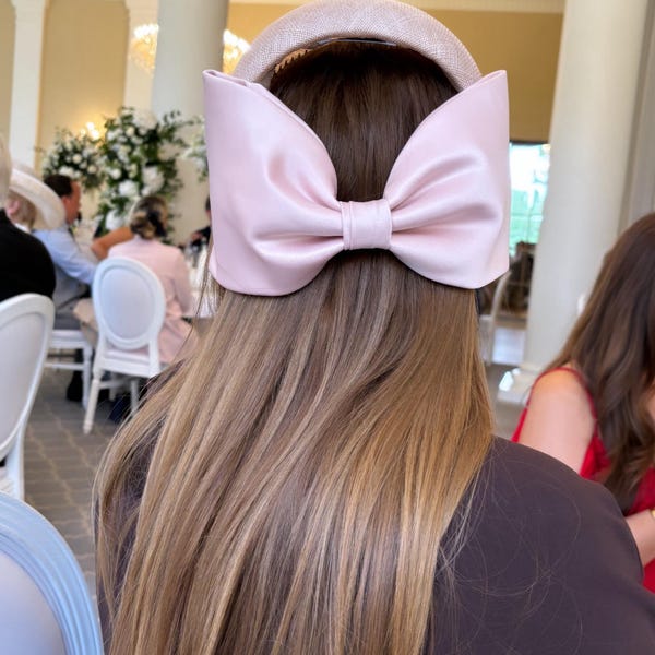 RUTH - Classic Ivory Velour Felt Pillbox Hat With Silk Bow and Birdcage ...