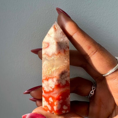 Snow Agate Tower, White Agate Obelisk, Agate Worry Stone, Minimalist ...