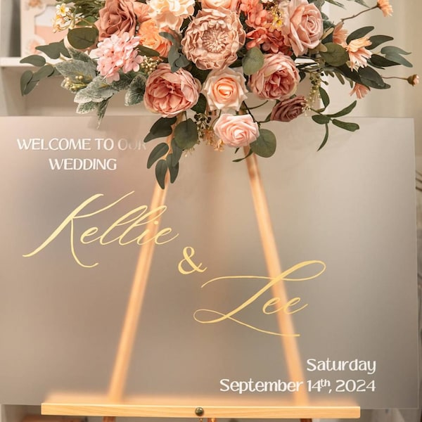 Acrylic Arch Place Cards, 3" Seating Arrangement, Modern Decor, Clear ...