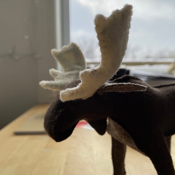 Felt Moose, Pattern and Illustrated Instructions, 7.5 Inches Tall ...